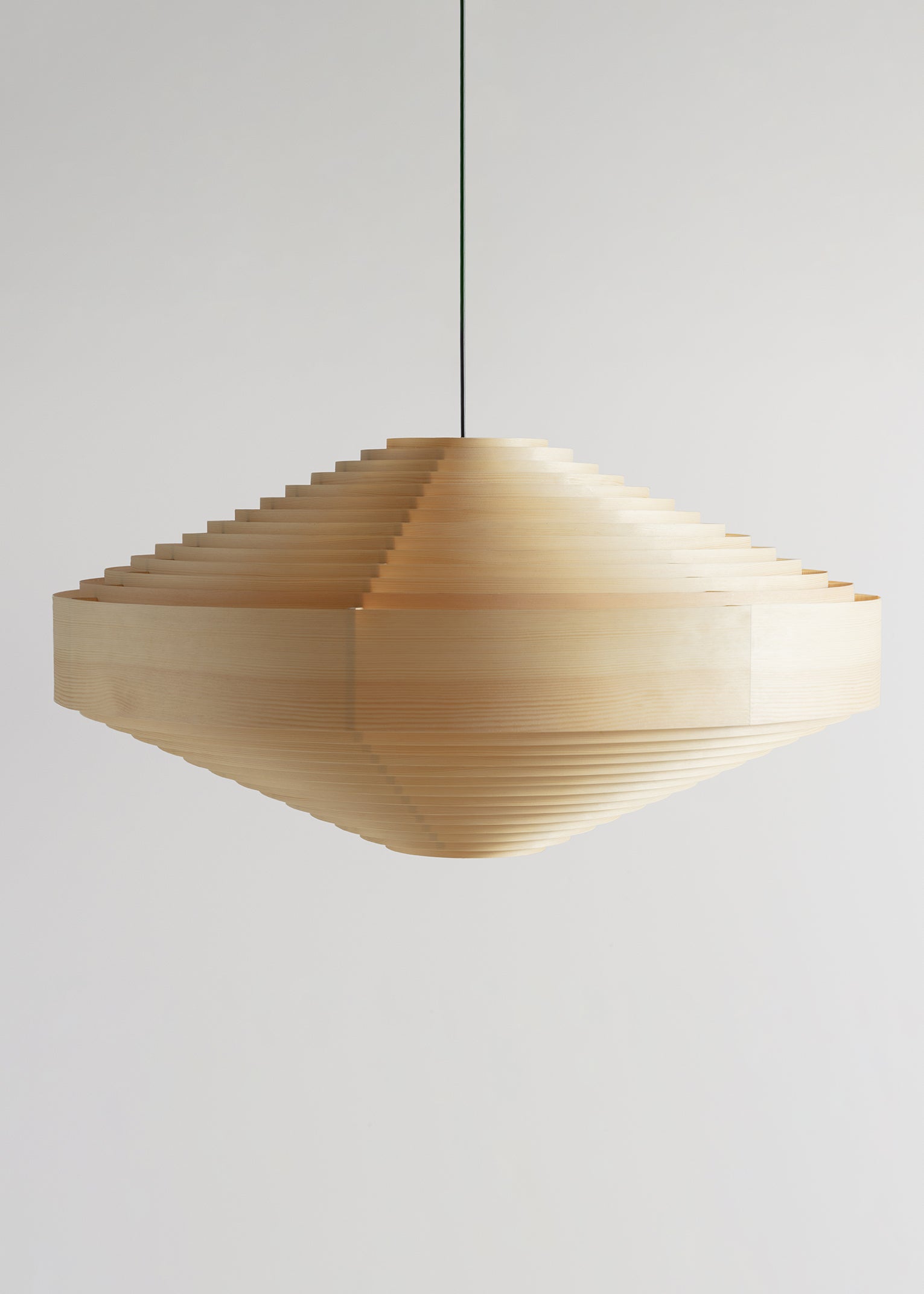 1003 Hans Pendant XL 90 by Hans-Agne Jakobsson – Vaarnii